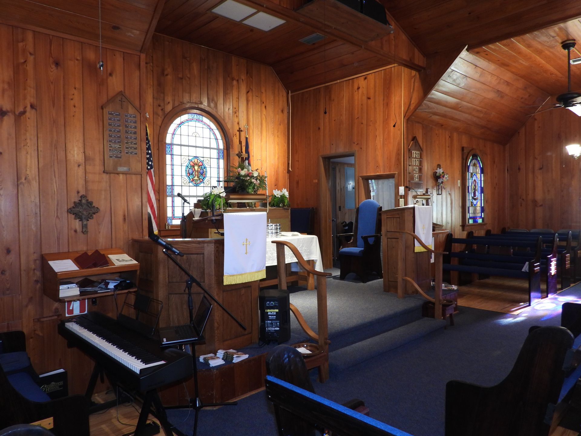 Melbourne Beach Community Chapel Worship