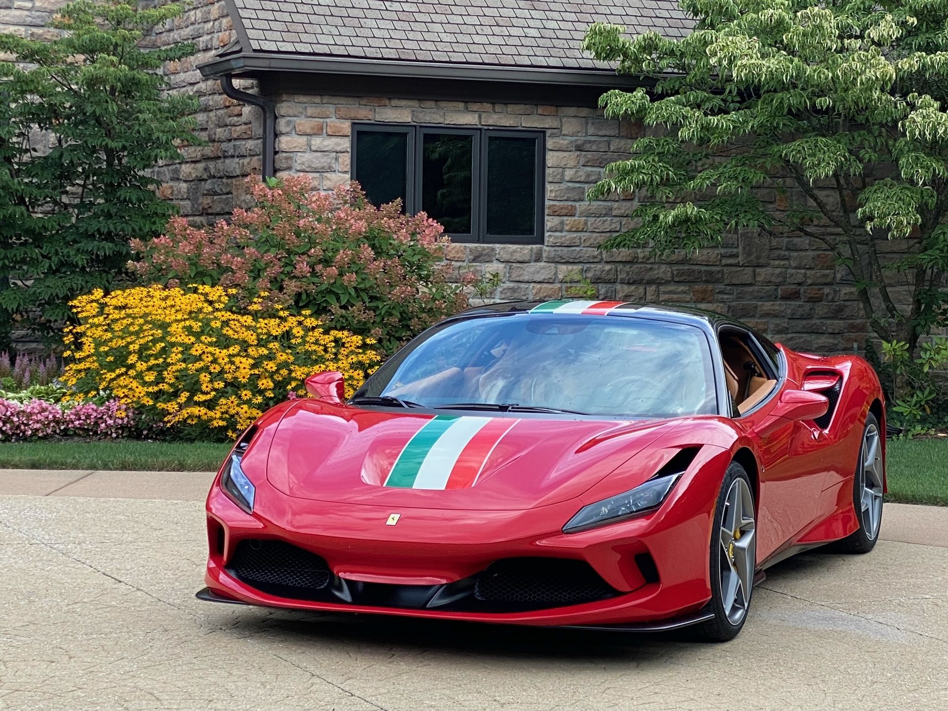 The Molto Bella Auto Show