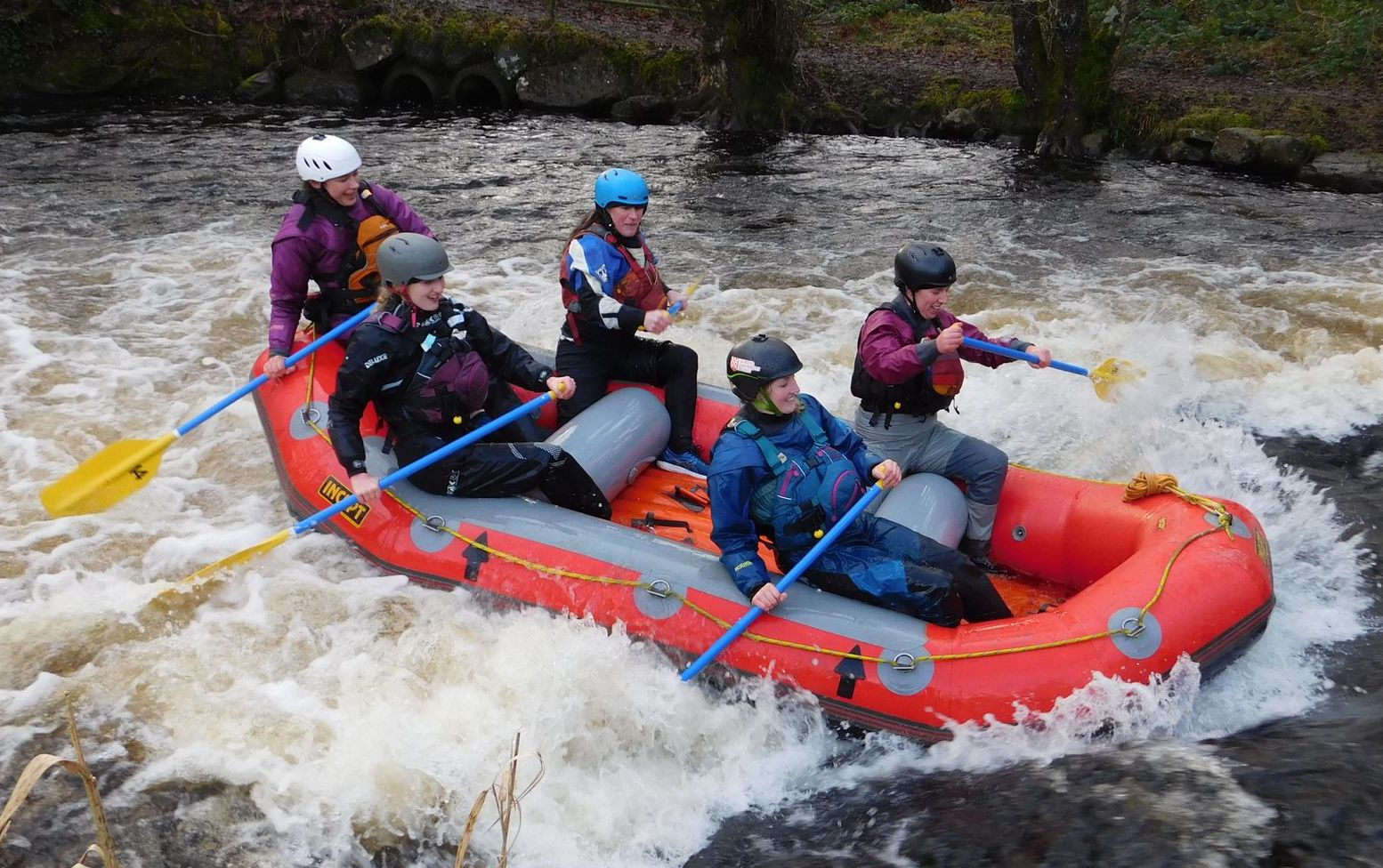 Raft Guide Training | White Water Centre | Wales, UK