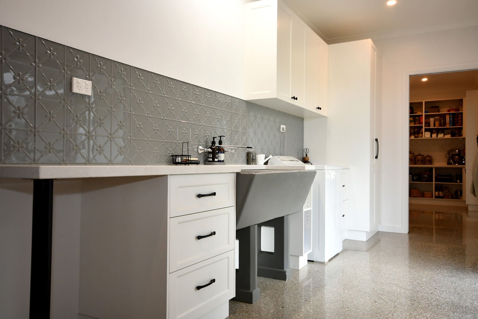 Kitchen & Cabinet Showroom - Evolution Kitchens & Cabinets, Maryborough