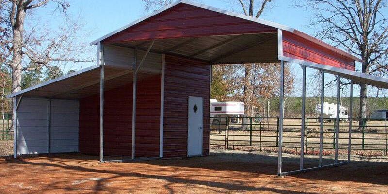 Garage building by Smith Quality Buildings McKinney, TX