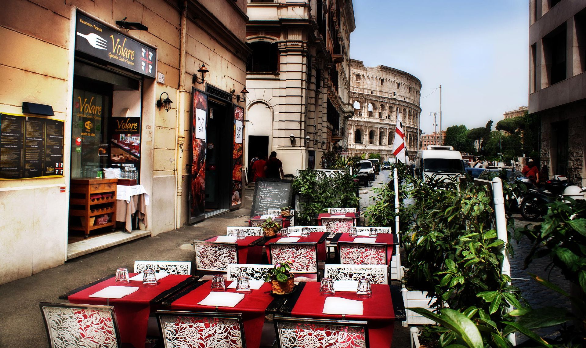 Restaurant close to Colosseum Rome | Volare Restaurant