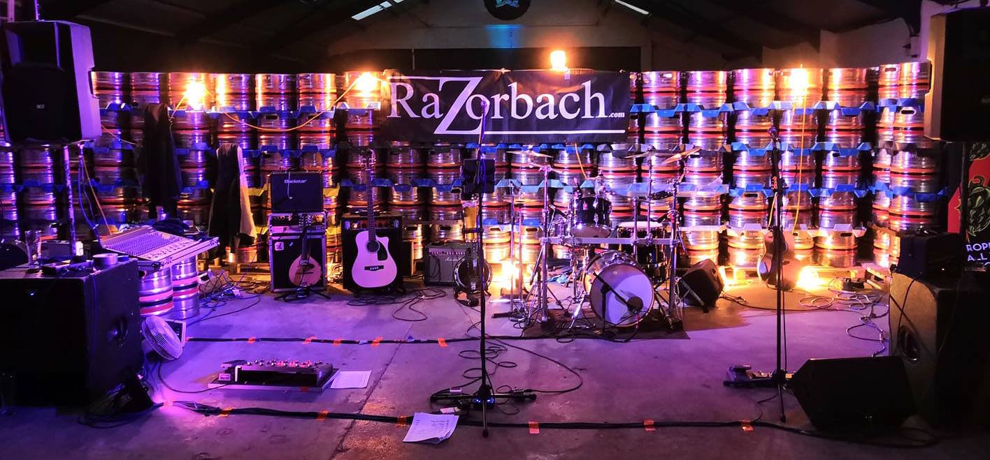 Home [razorbach.com]