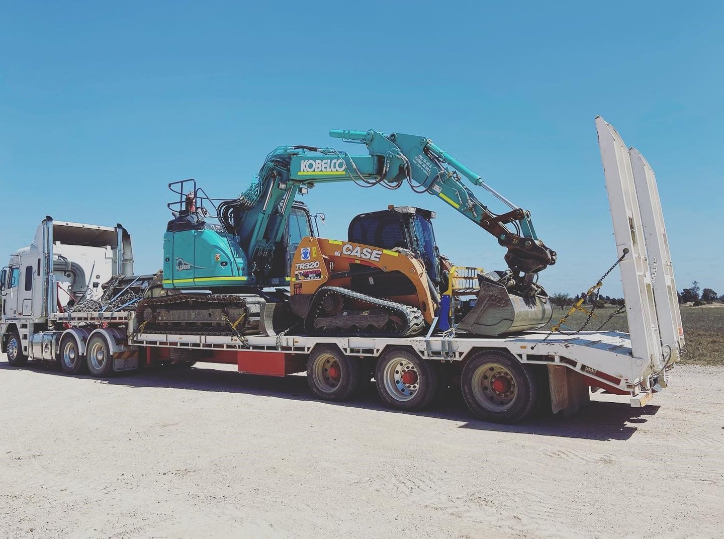Monster Hire Chinchilla Excavators