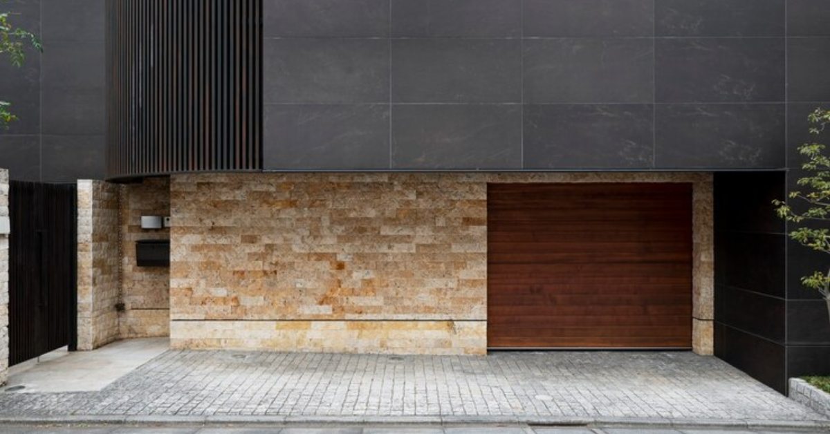Single or Double Garage Doors | A Guide for Homeowners