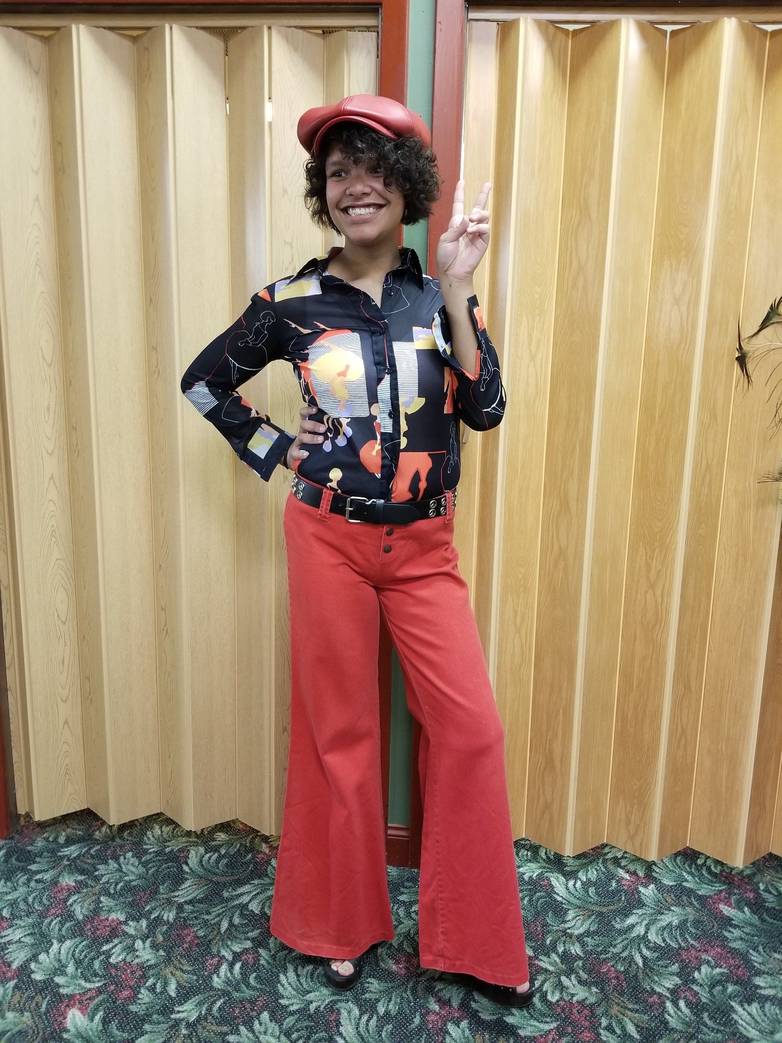 Einstein's Vintage Clothing | Costume & Formal Wear