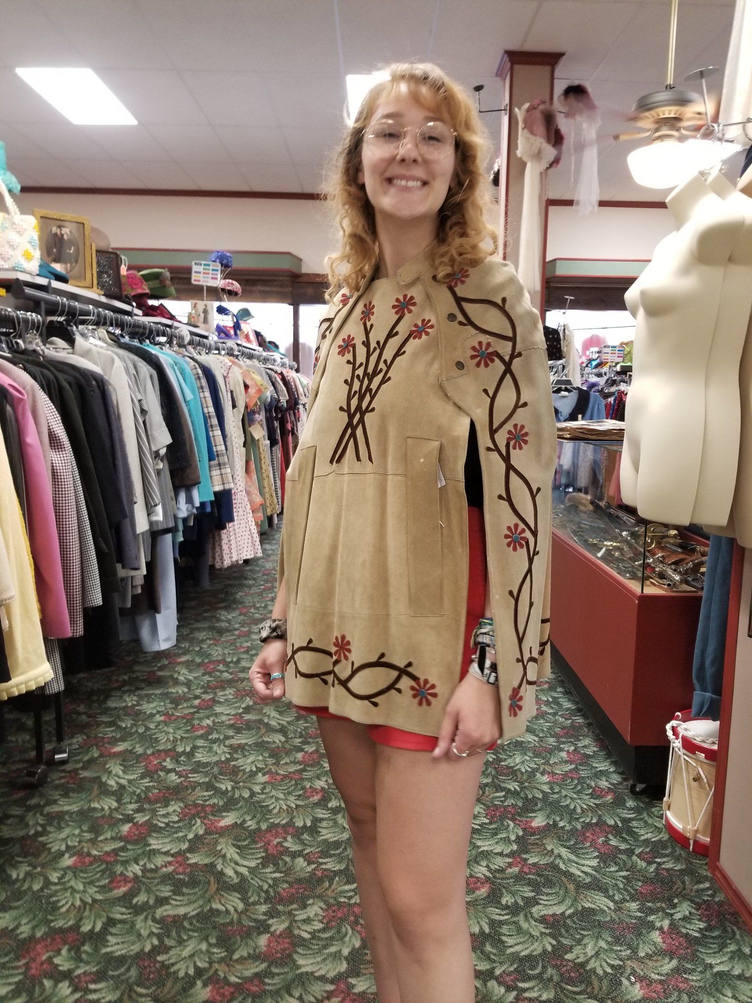 Einstein's Vintage Clothing | Costume & Formal Wear