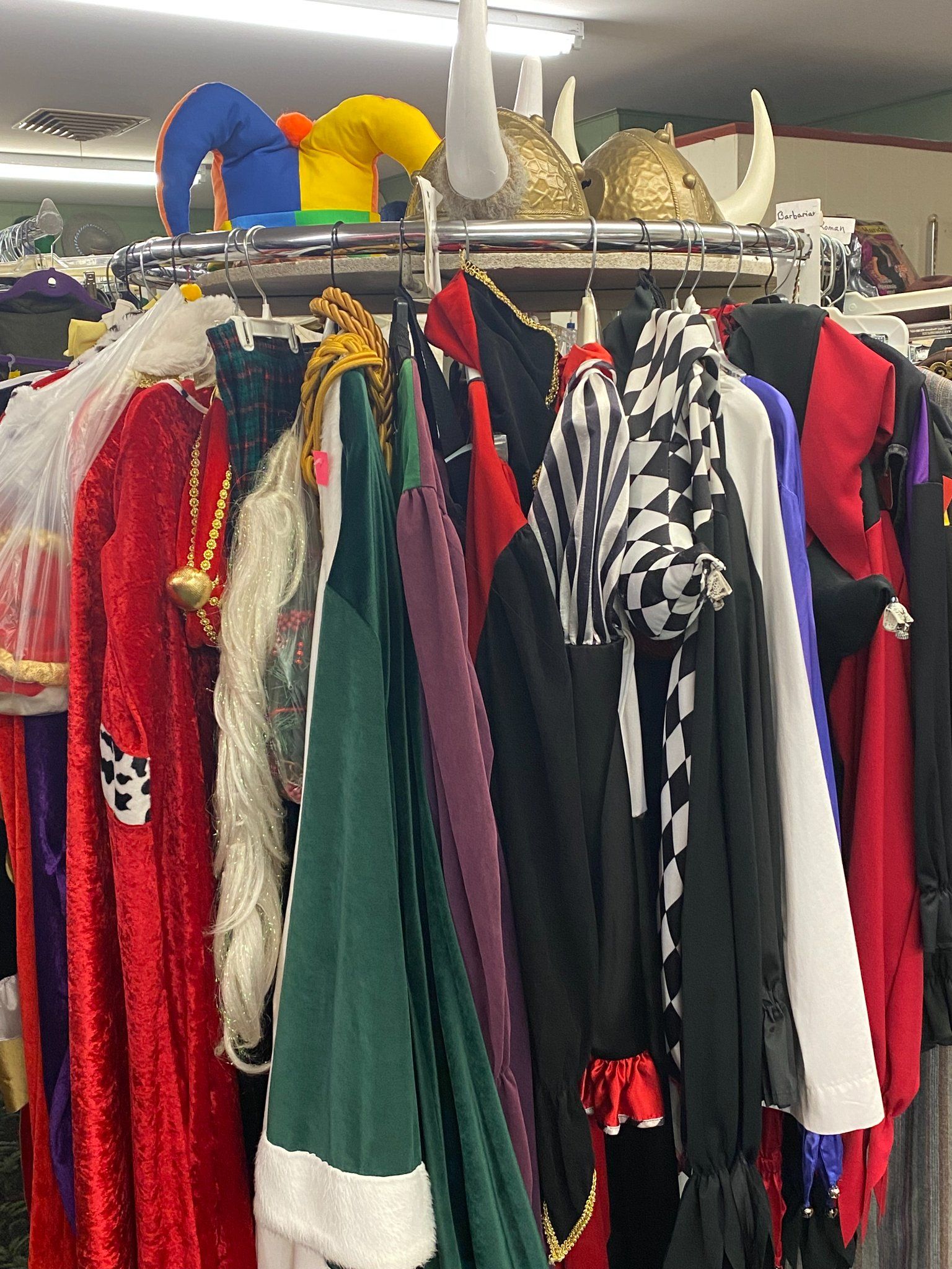 Einstein's Vintage Clothing | Costume & Formal Wear