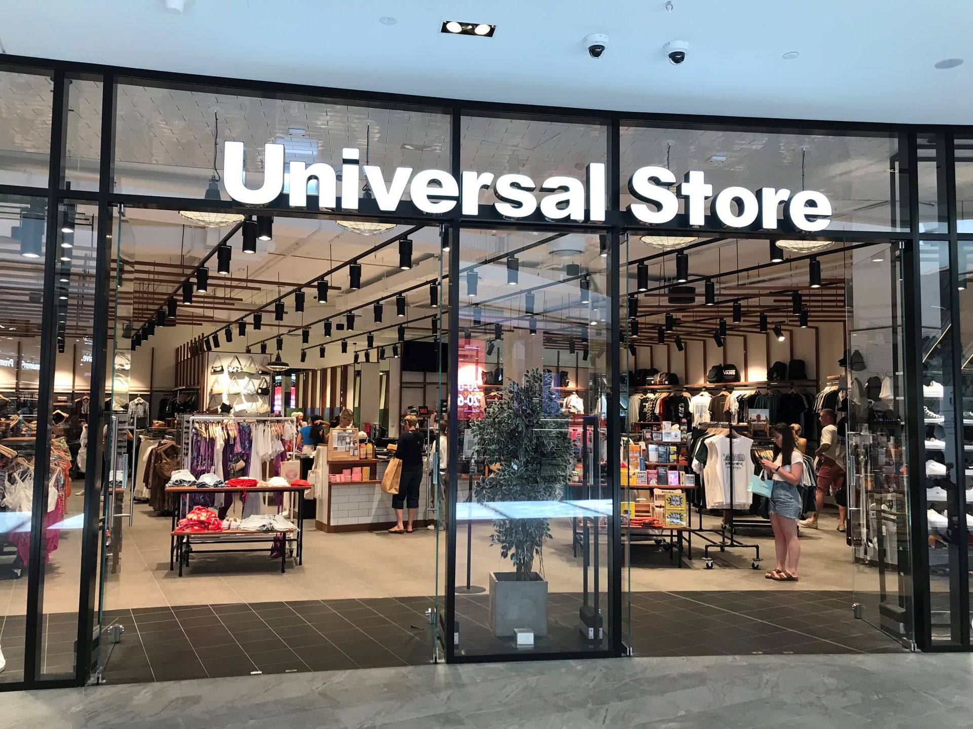 Perth Electrical & Data | Commercial Electrical Services in Perth