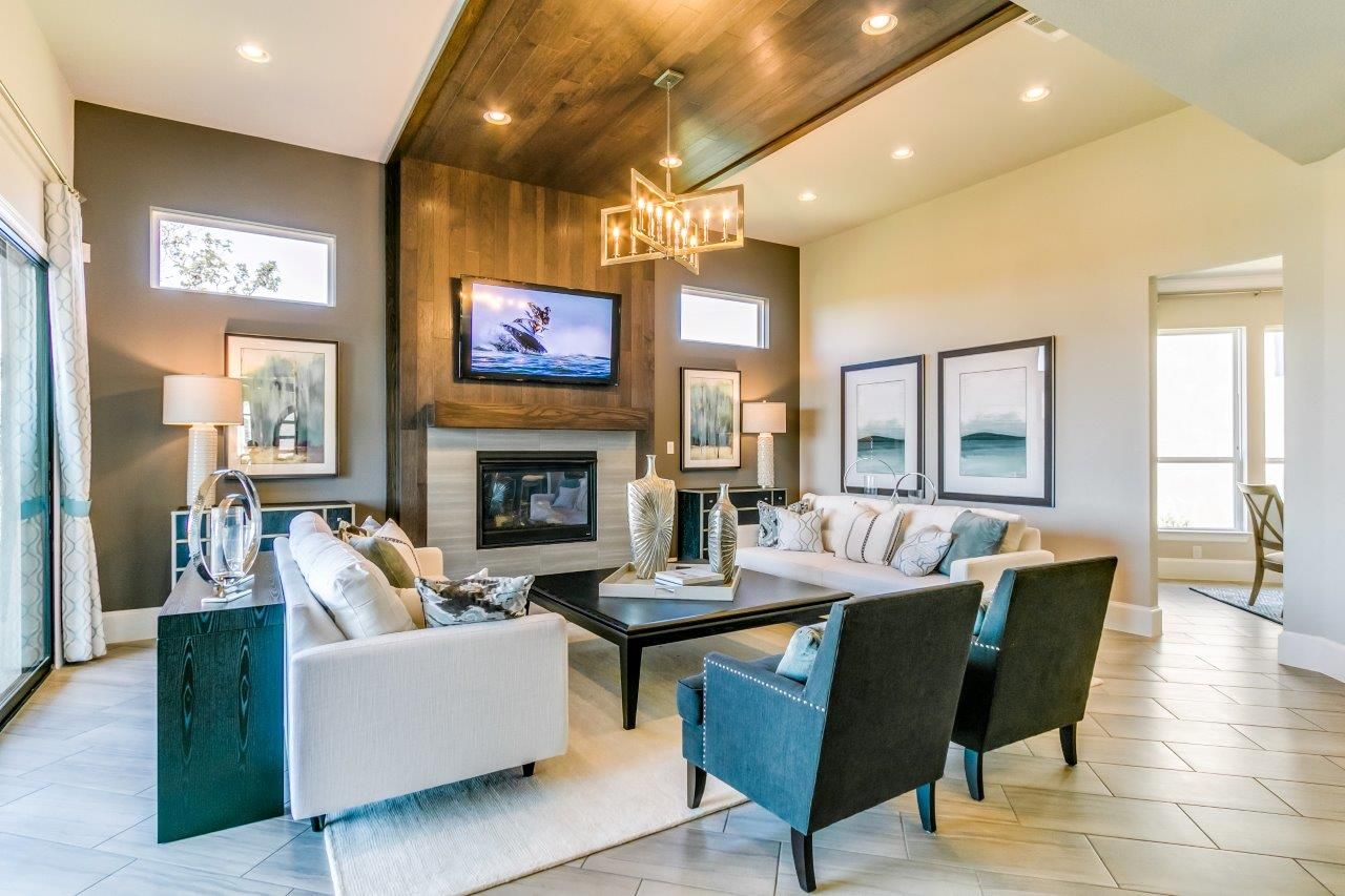 Top 6 Reasons to Buy a New Home I CastleRock Homes