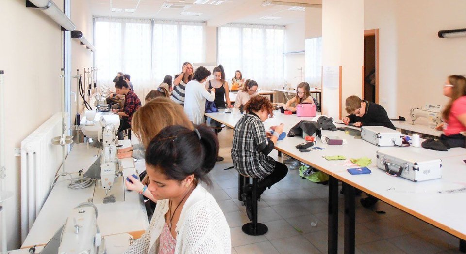 Corsi accreditati | Bergamo | Scuola di moda Silv