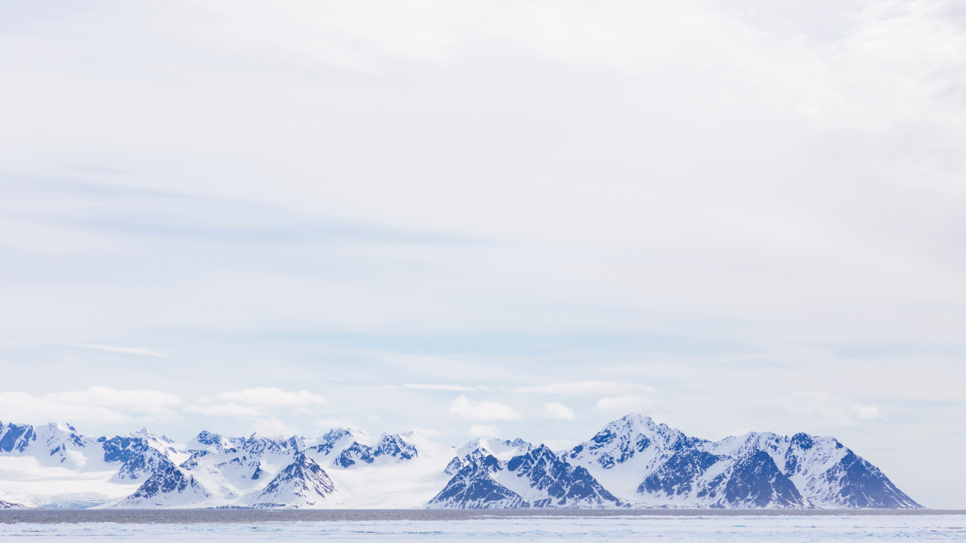 Svalbard Best Activities for Families in October