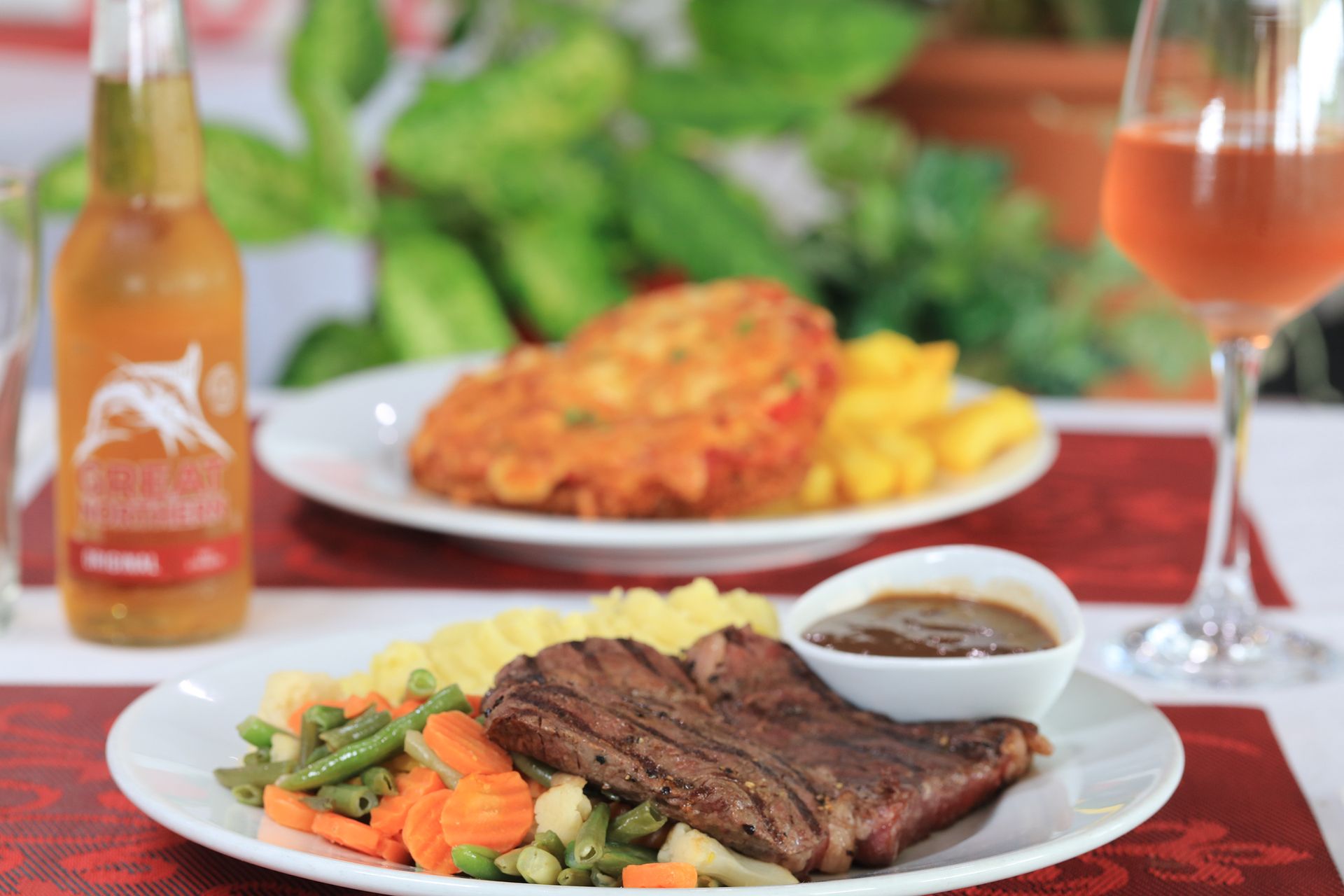 Restaurant 66 - Modern Cuisine | Route 66 Motor Inn