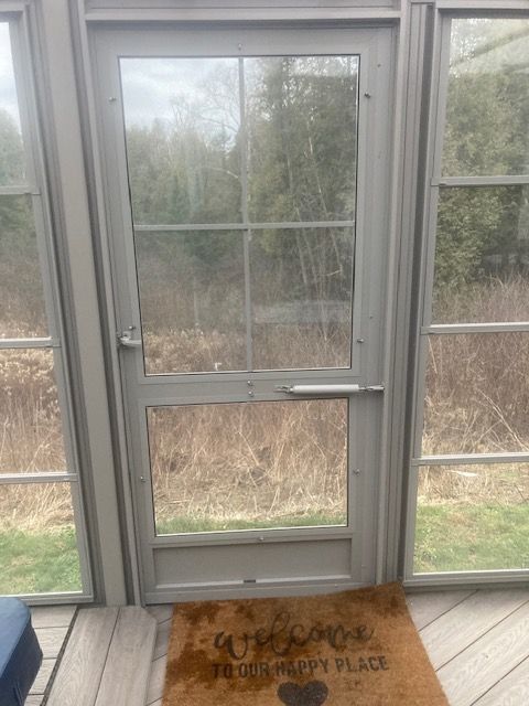 Swinging Screen Doors In Ontario