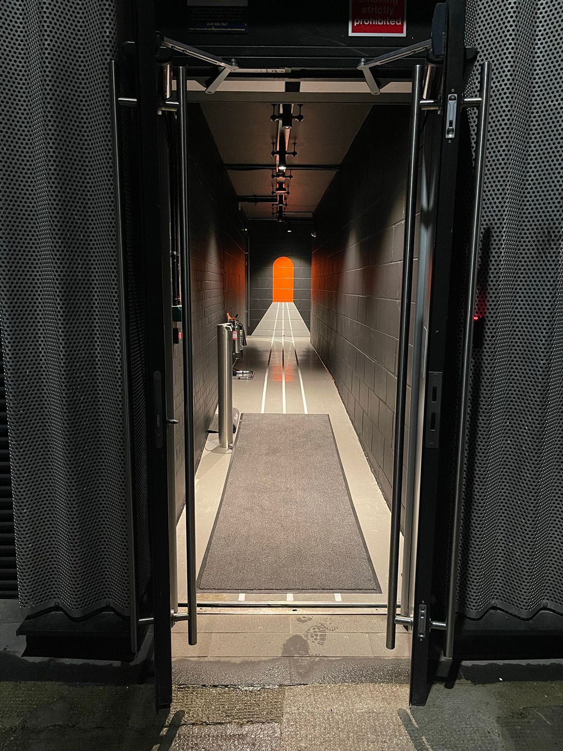 Signmode - Makers of beautiful signs near Worthing.