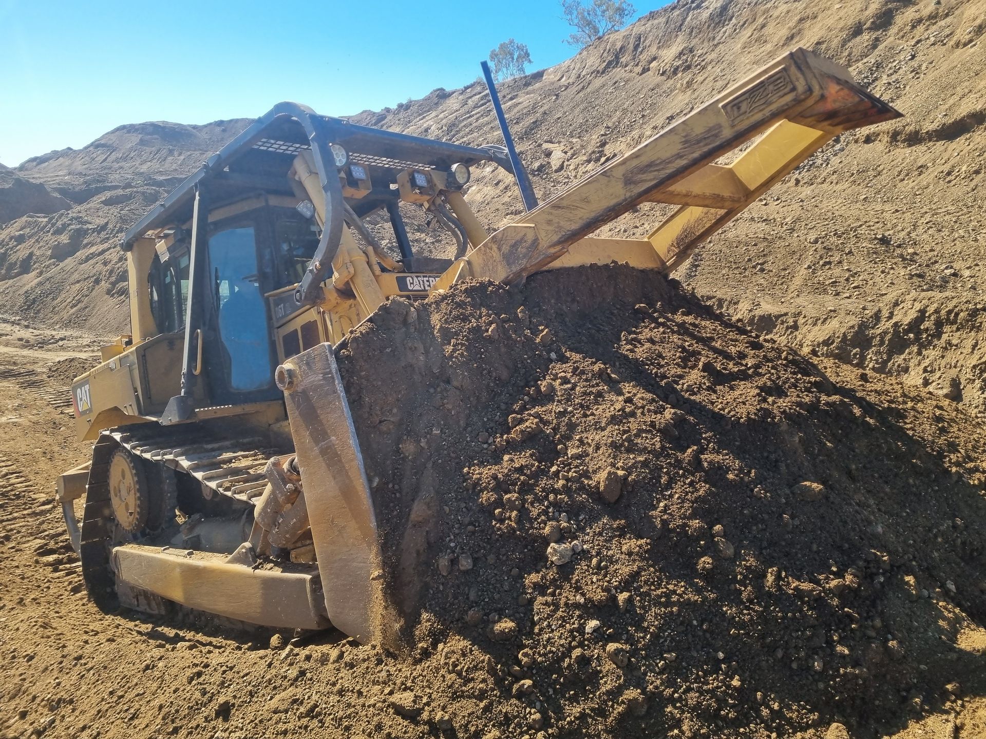 Toowoomba earthmoving & roadworks services