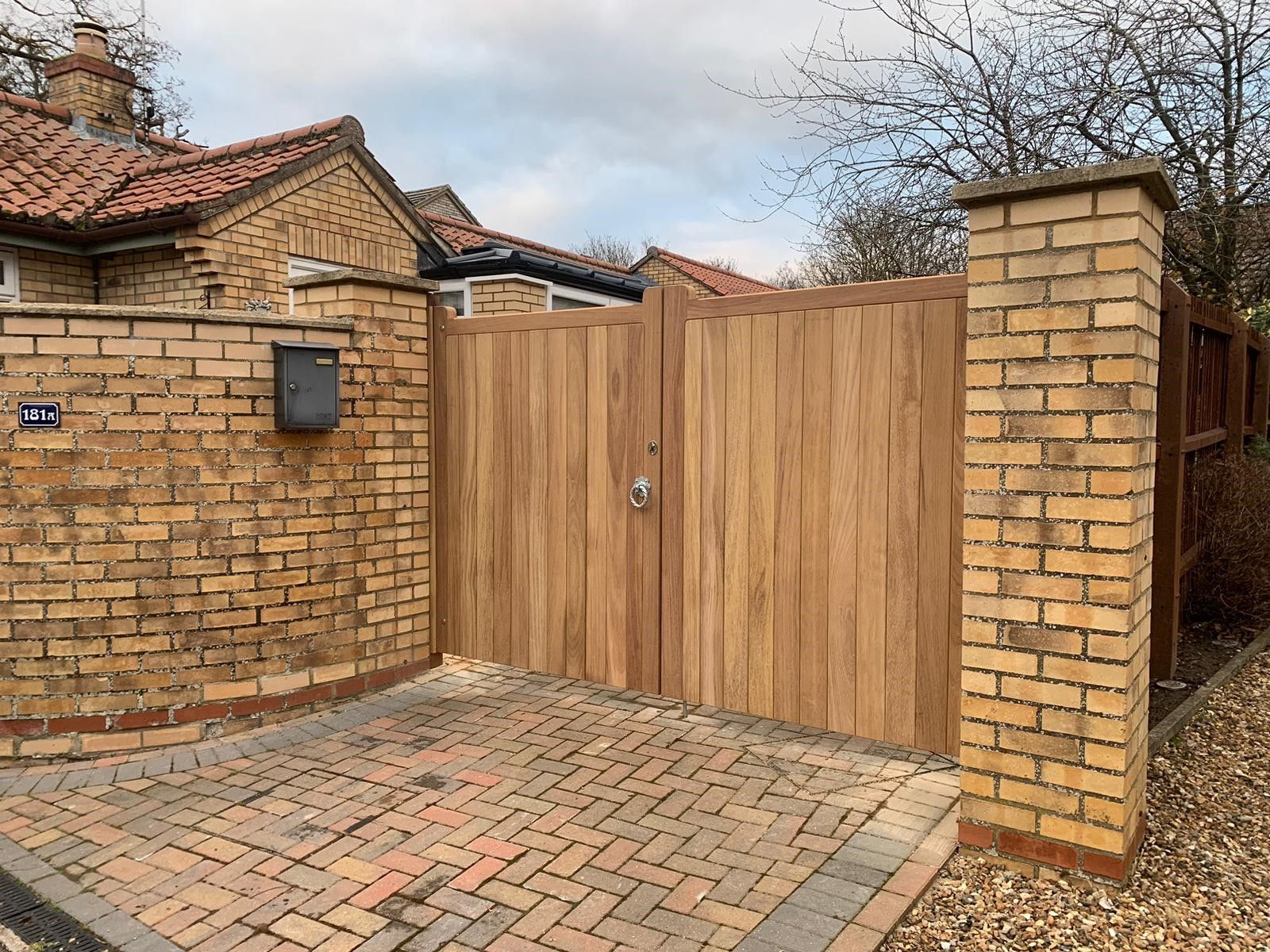 Suffolk Gates - Acton, ENG - Hadleigh Gate Range