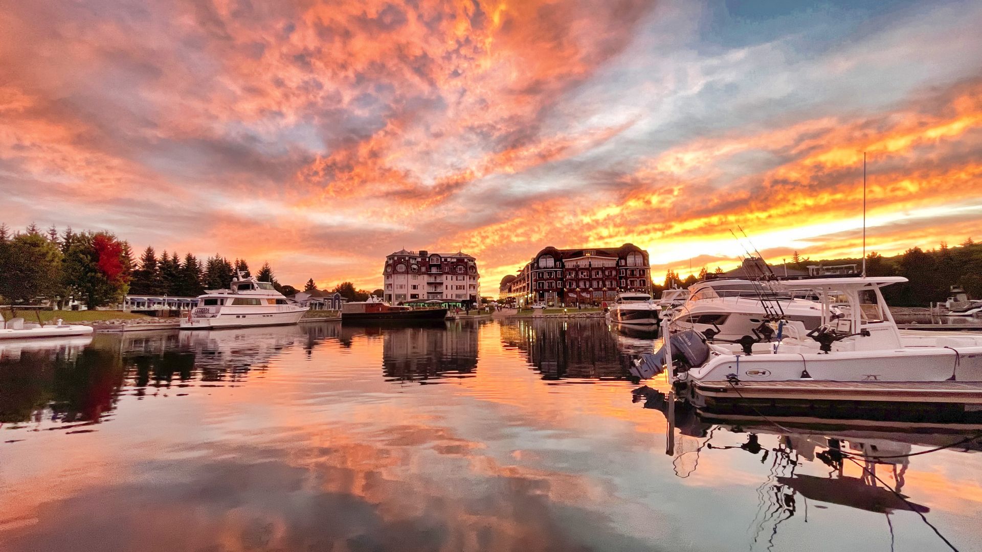 Bay Harbor Lake Marina | Bay Harbor, Michigan