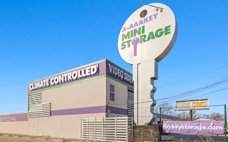 Storage Units San Antonio, TX A-AAA Key Storage SW Military