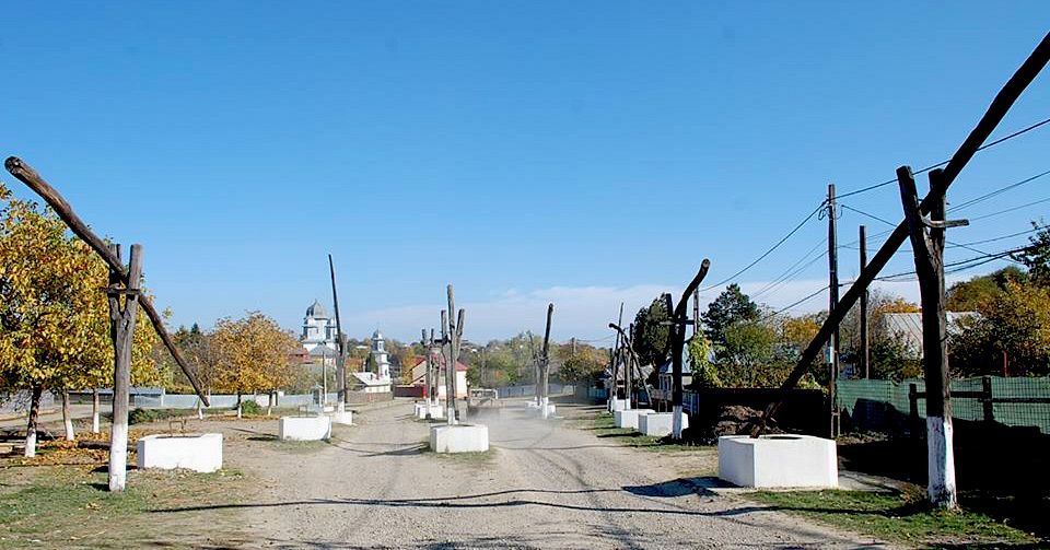 World's Largest Hand-Dug Well: world record in Greensburg, Kansas