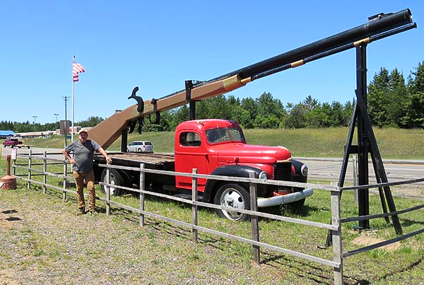 World's Largest Working Rifle: world record in Ishpeming, Michigan