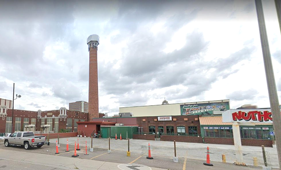 World's Largest Lug Nut: world record set in Lansing, Michigan