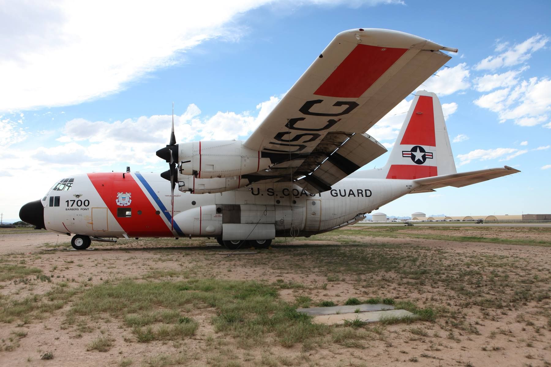 World's Largest Military Aircraft Boneyard: world record in Tucson, Arizona