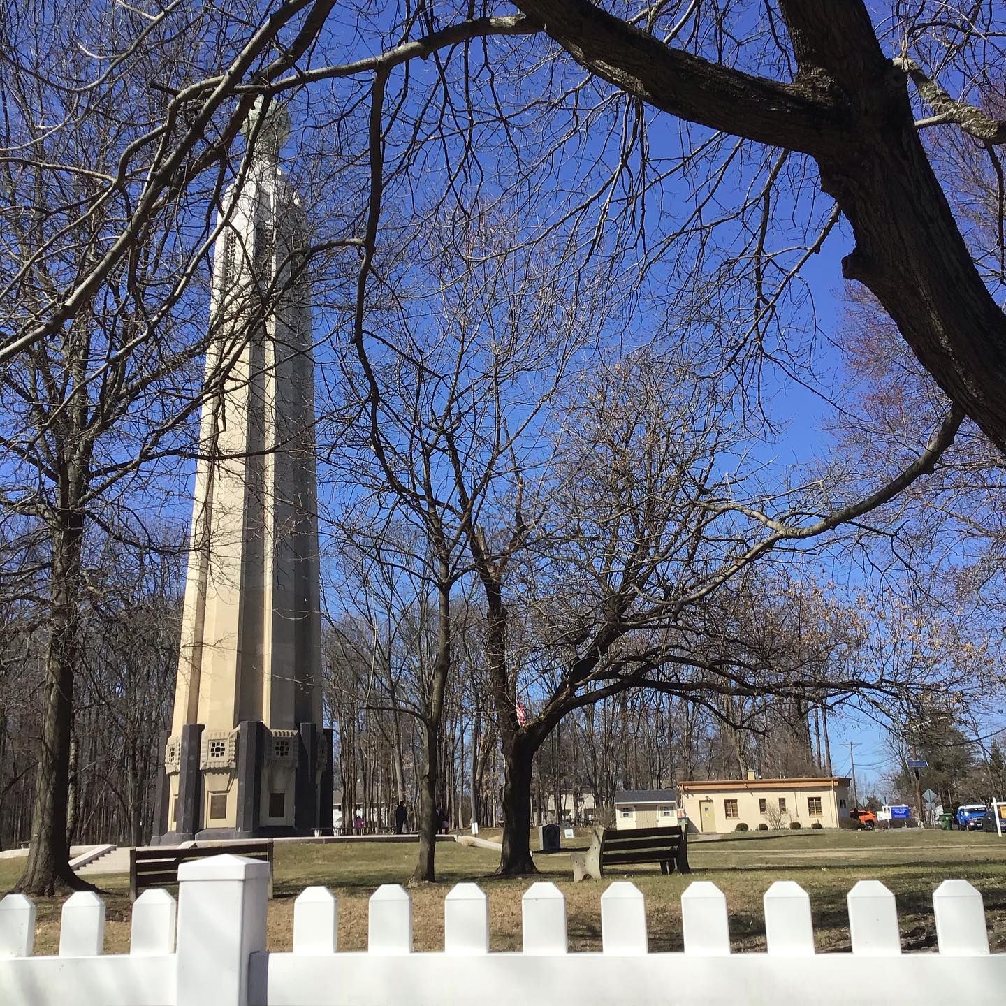 World’s Largest Light Bulb Sculpture: world record in Edison, New Jersey