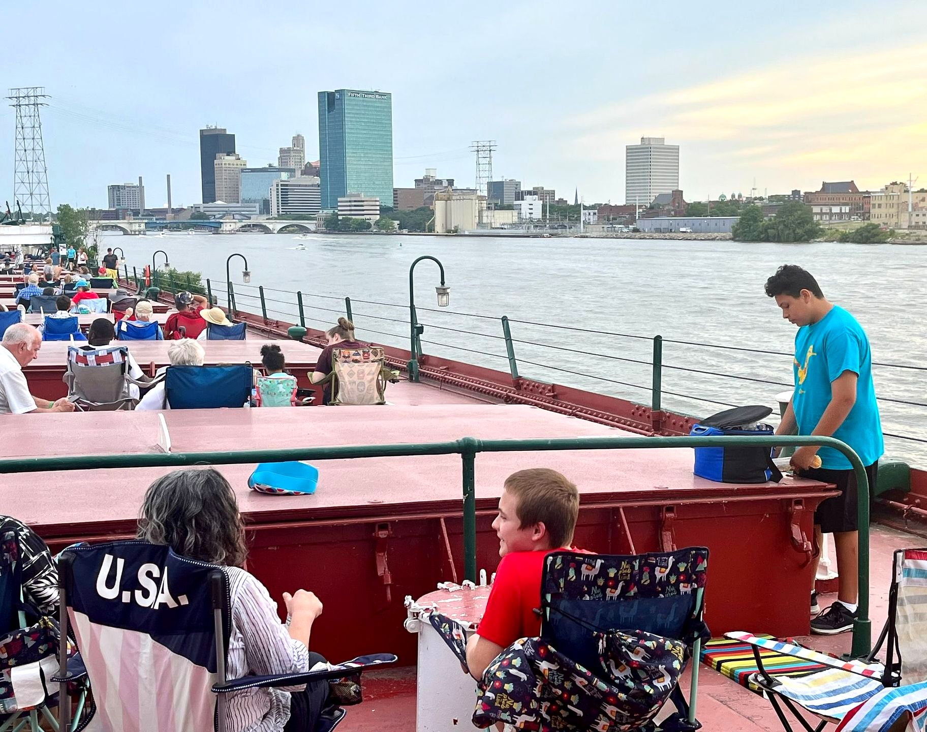 World’s Largest Bulk Freighter: world record in Toledo, Ohio