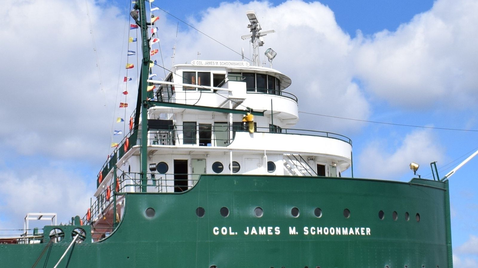 World’s Largest Bulk Freighter: world record in Toledo, Ohio