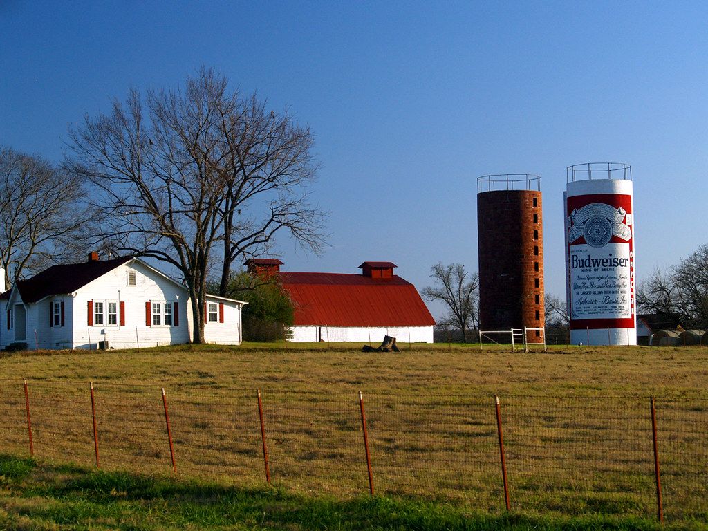 World's Largest Budweiser Can Sculpture: world record in Lavaca, Arkansas