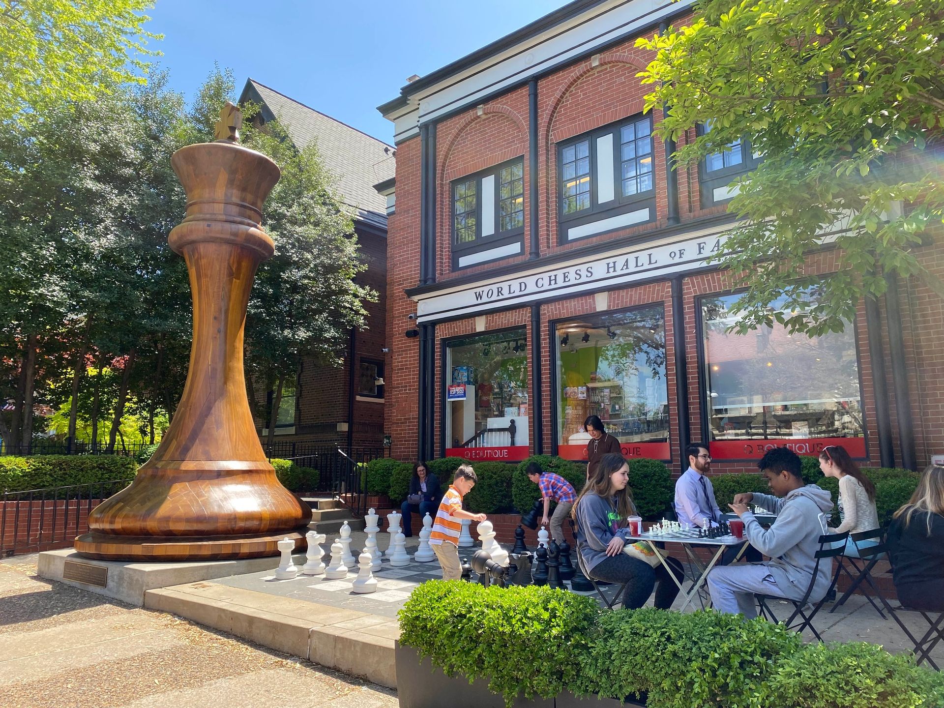 World’s Largest Chess Piece: world record in St. Louis, Missouri