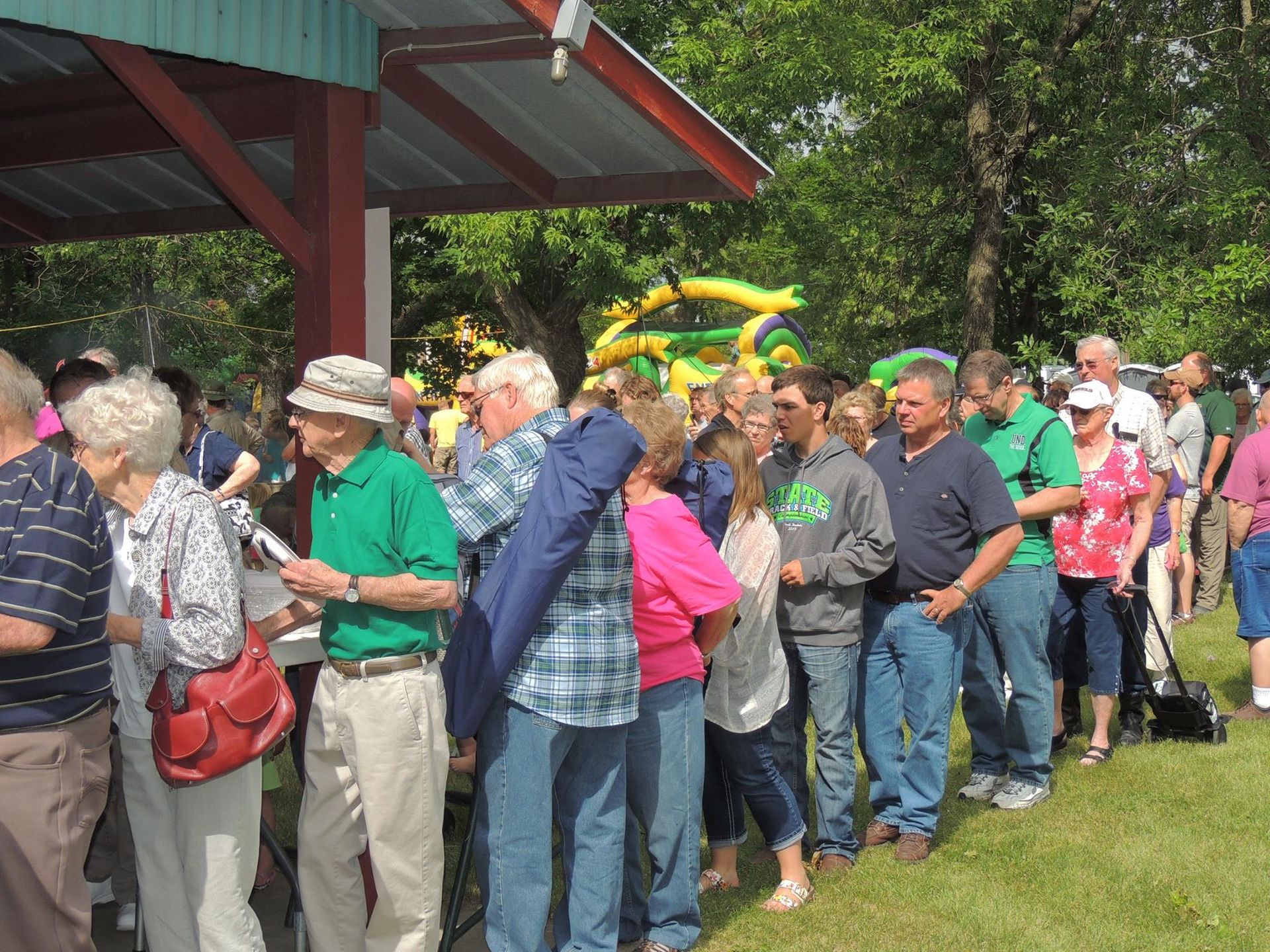 World’s Largest Turkey Barbecue: world record In Aneta, North Dakota