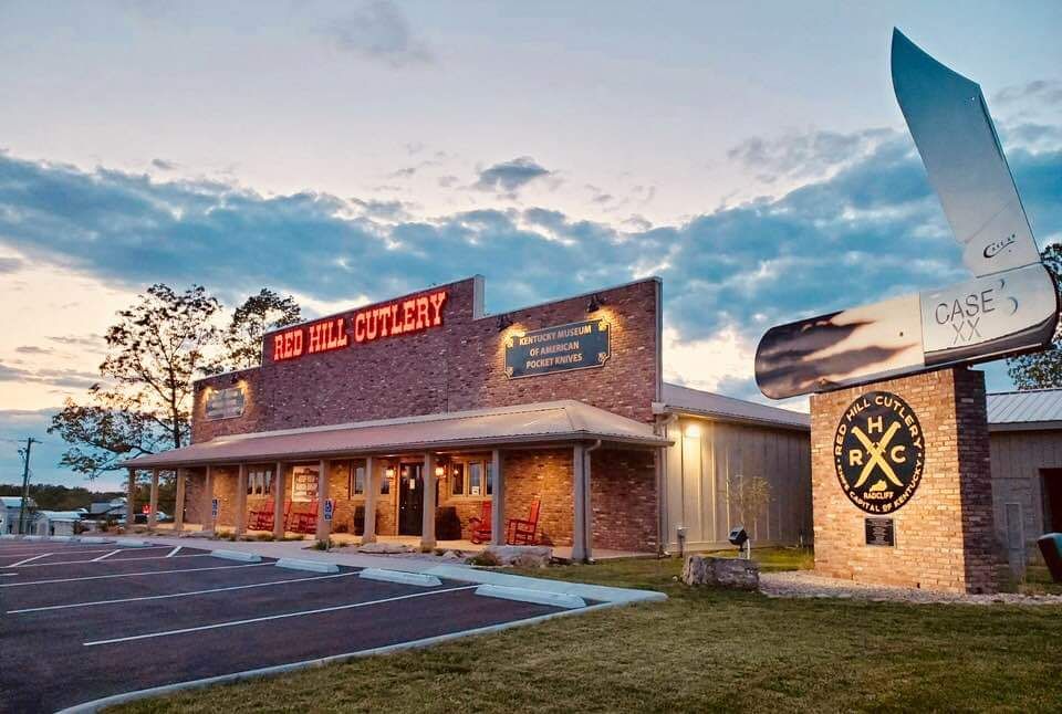 World's Largest Pocket Knife: world record in Radcliff, Kentucky