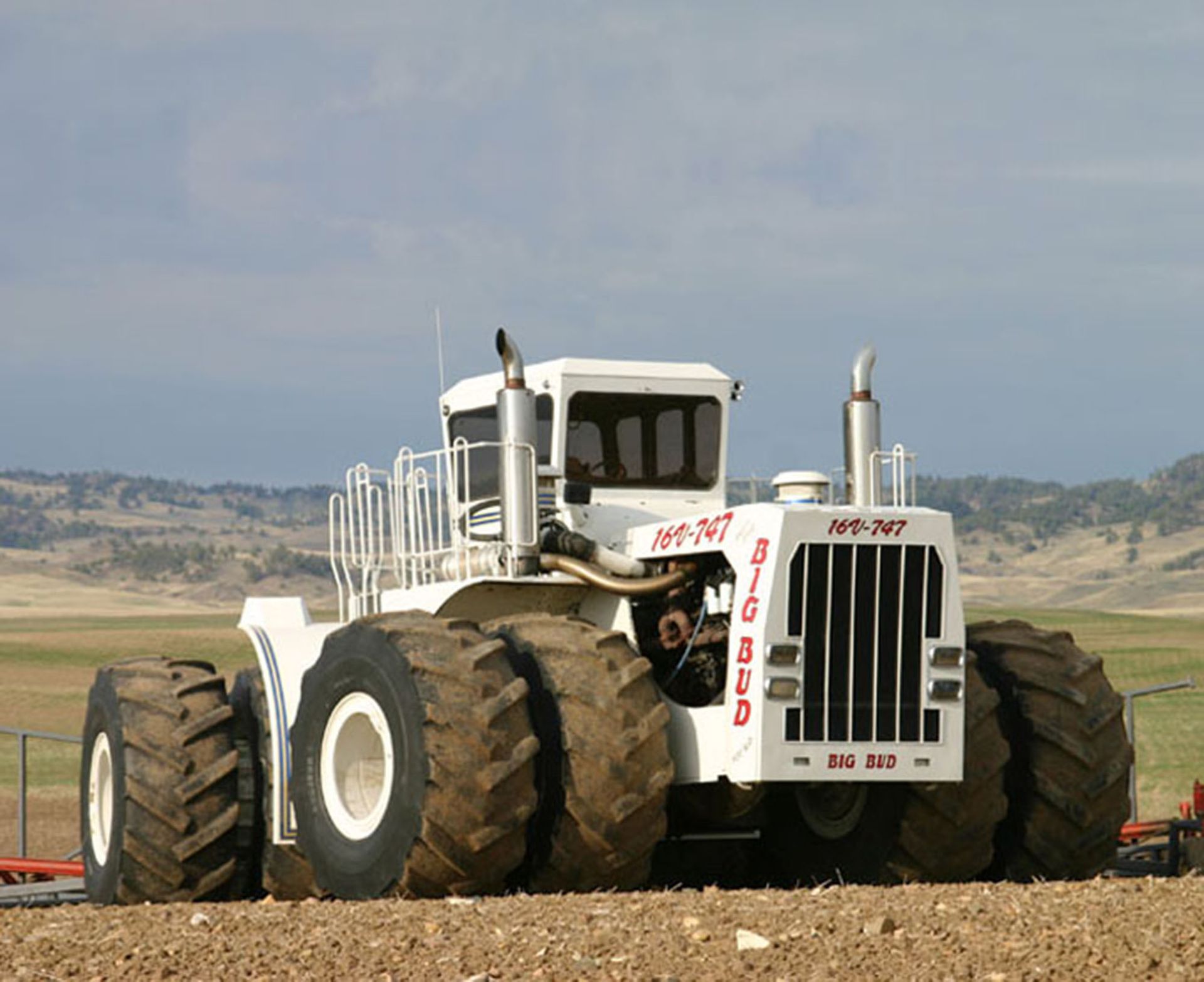 World's Largest Farm Tractor, world record in Havre, Montana