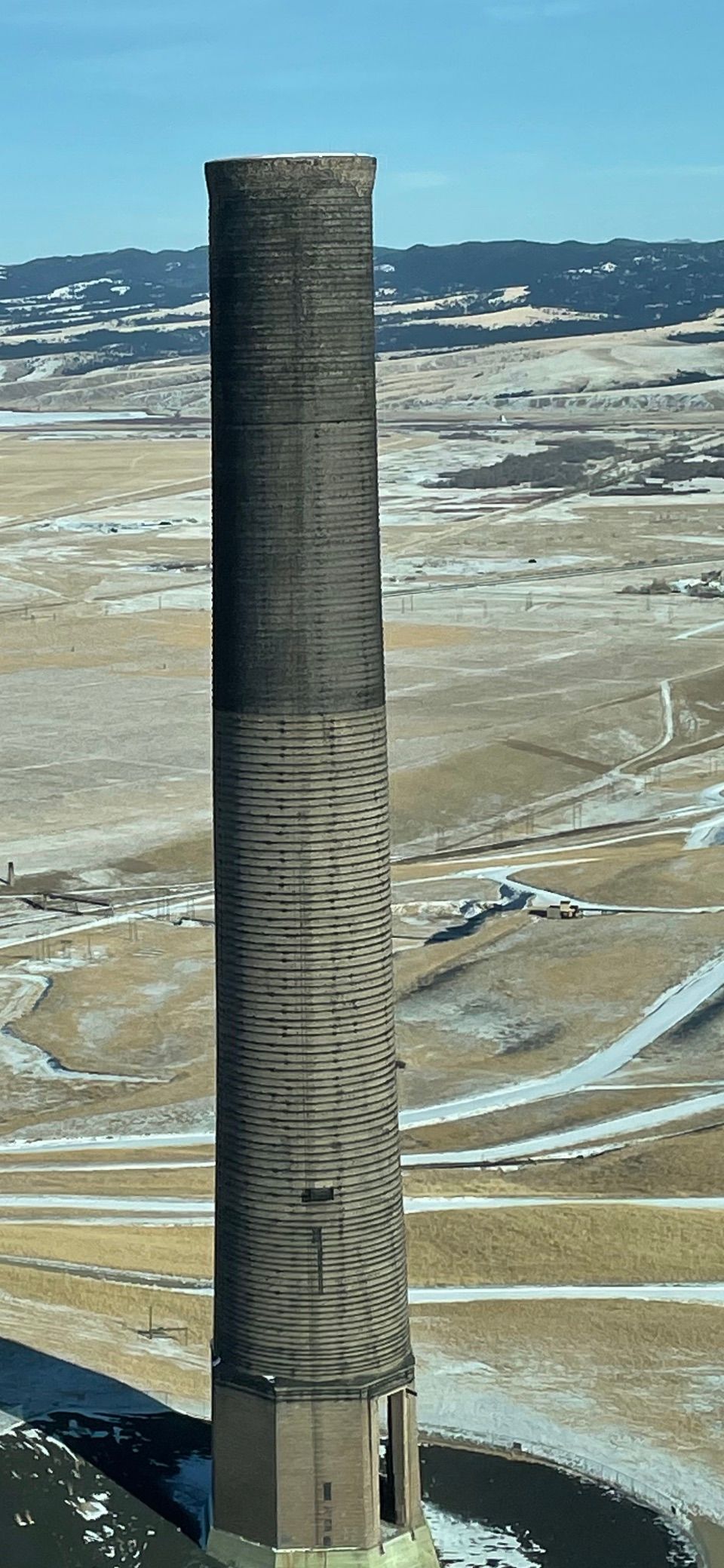World's tallest surviving masonry structure, world record in Anaconda ...