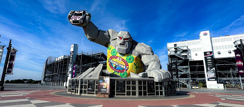 World’s Largest Monster Statue, world record in Dover, Delaware