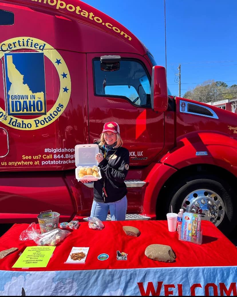World's Largest Traveling Potato Sculpture, world record from Idaho