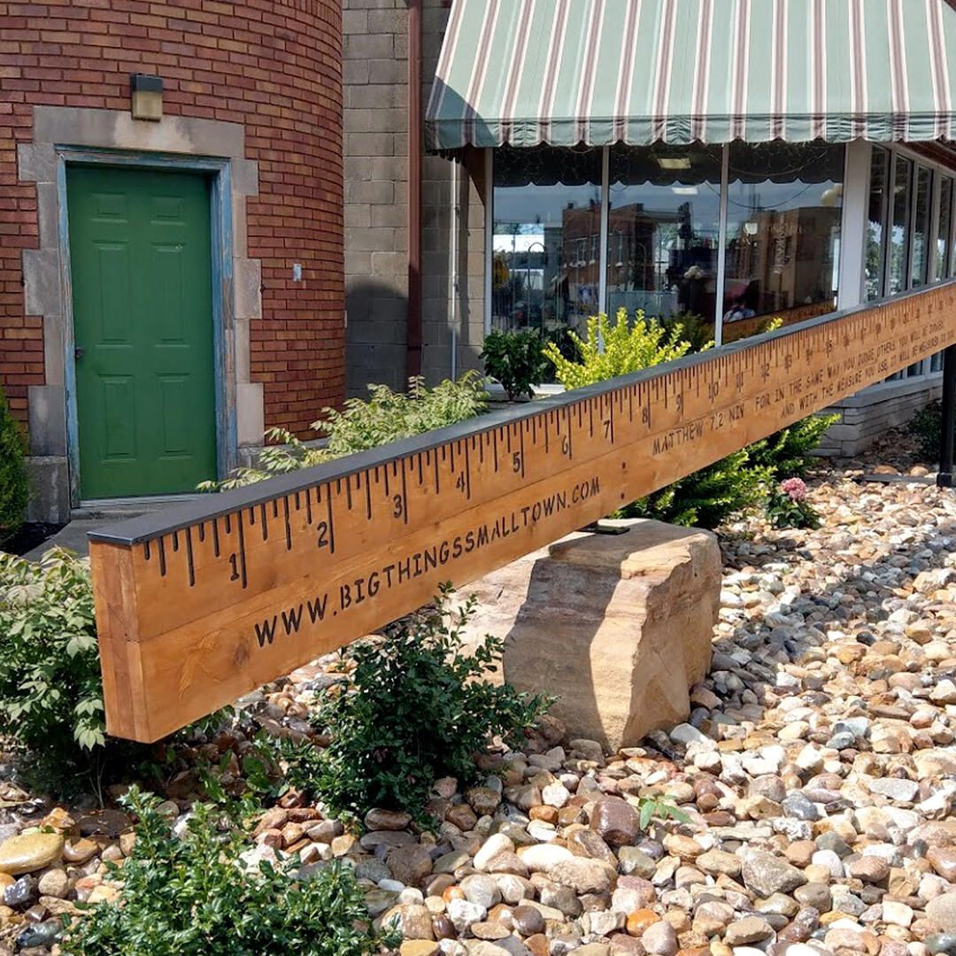 World's Largest Yardstick, world record in Casey, Illinois
