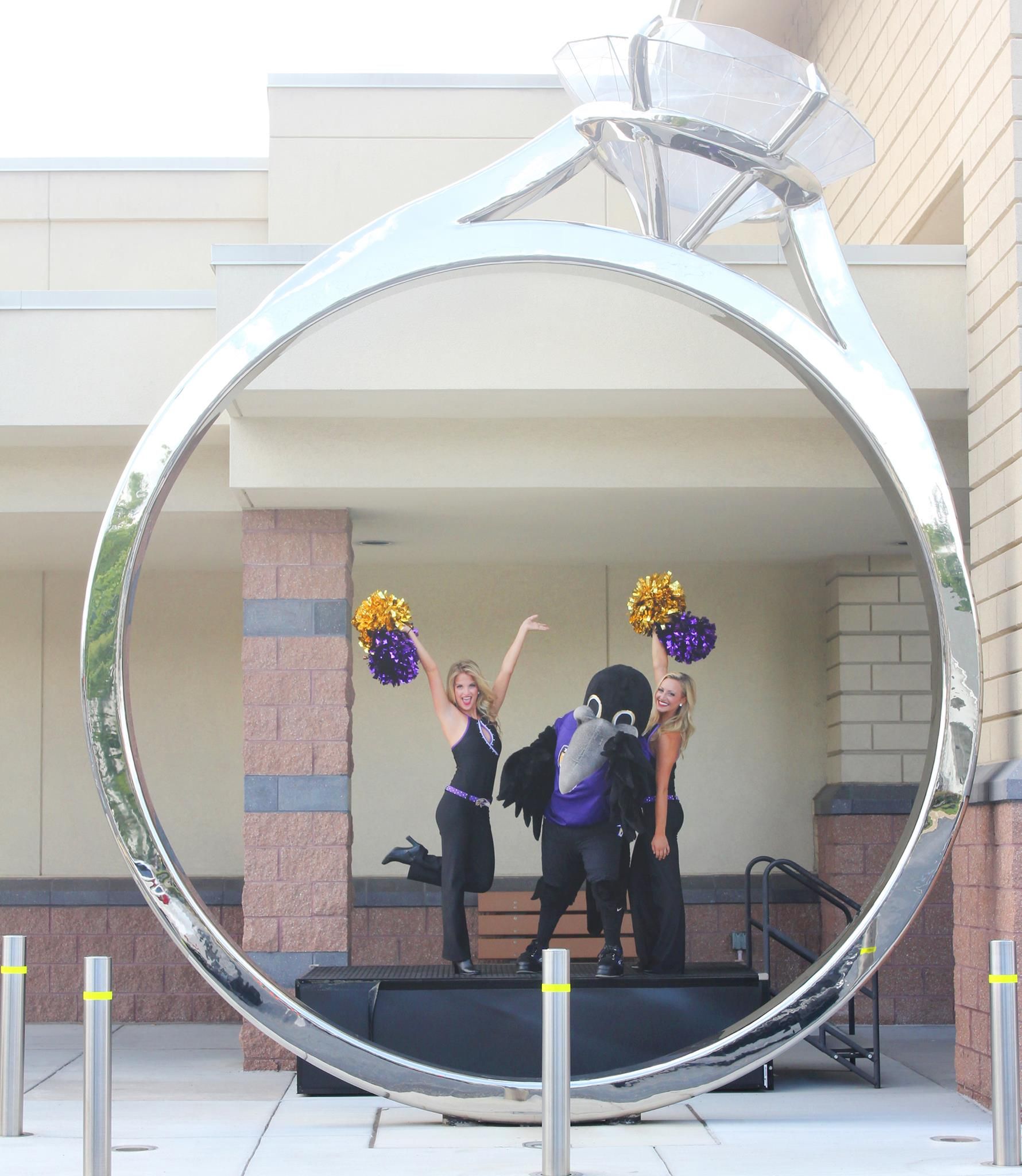 World's Largest Engagement Ring, world record in Timonium, Maryland