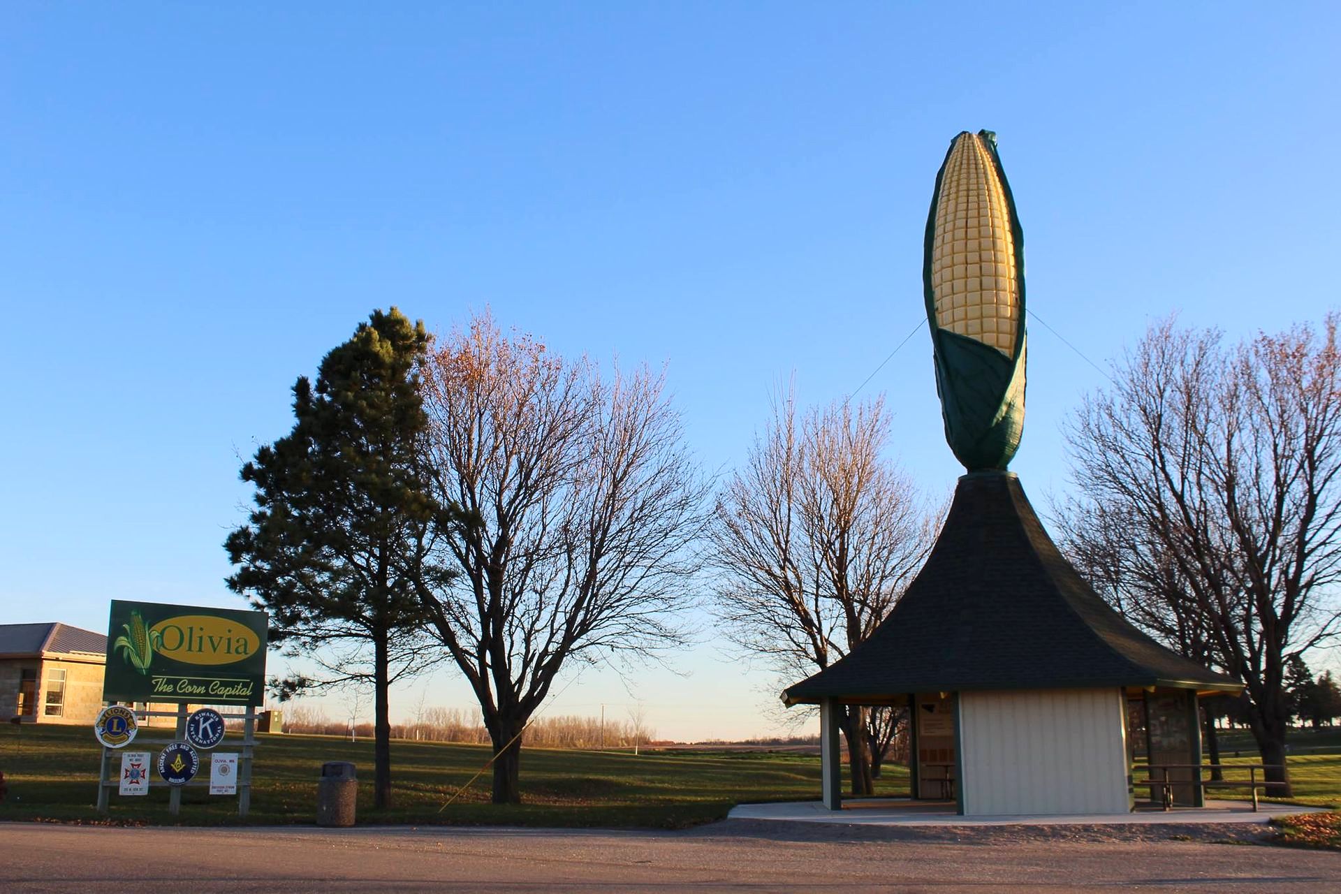 World's Largest Ear of Corn, world record in Olivia, Minnesota
