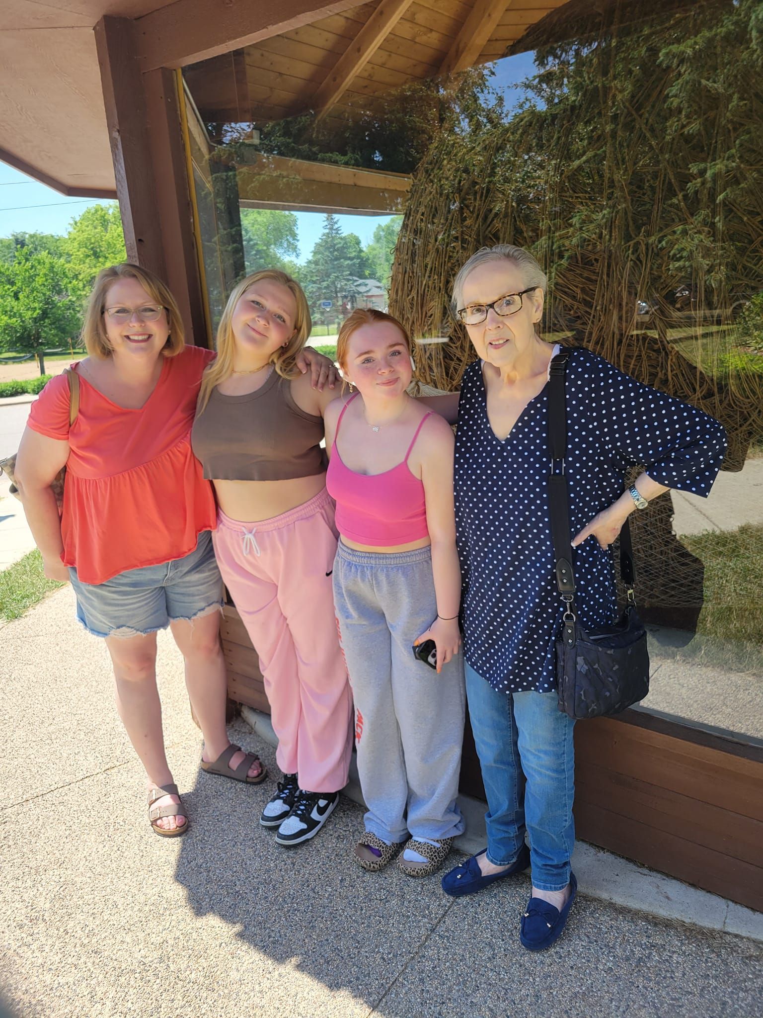 World's Largest Ball of Twine Rolled by One Man, world record in Darwin ...