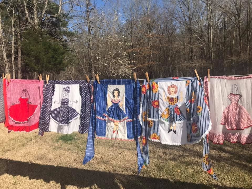 World's Largest Apron Museum, world record in Iuka, Mississippi