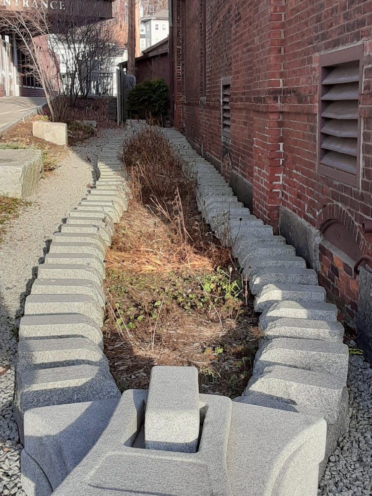 World's Largest Granite Zipper Sculpture, world record in Barre, Vermont