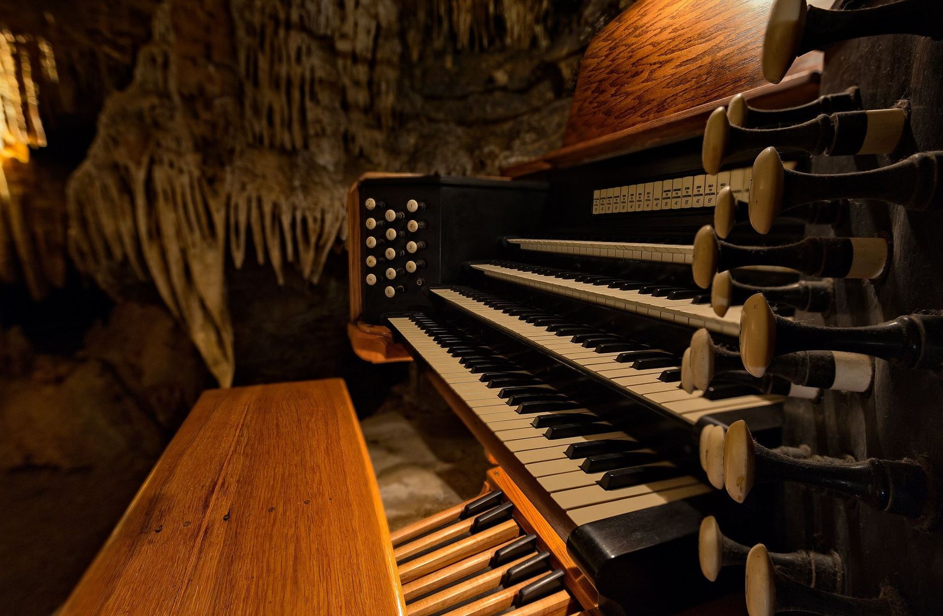 Largest natural underground musical instrument, world record in the ...