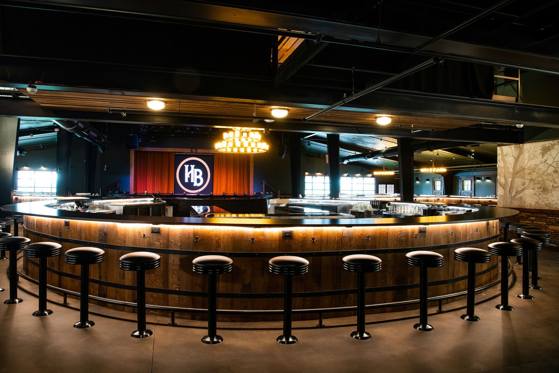 World's Longest Bar, world record in Shelbyville, Tennessee