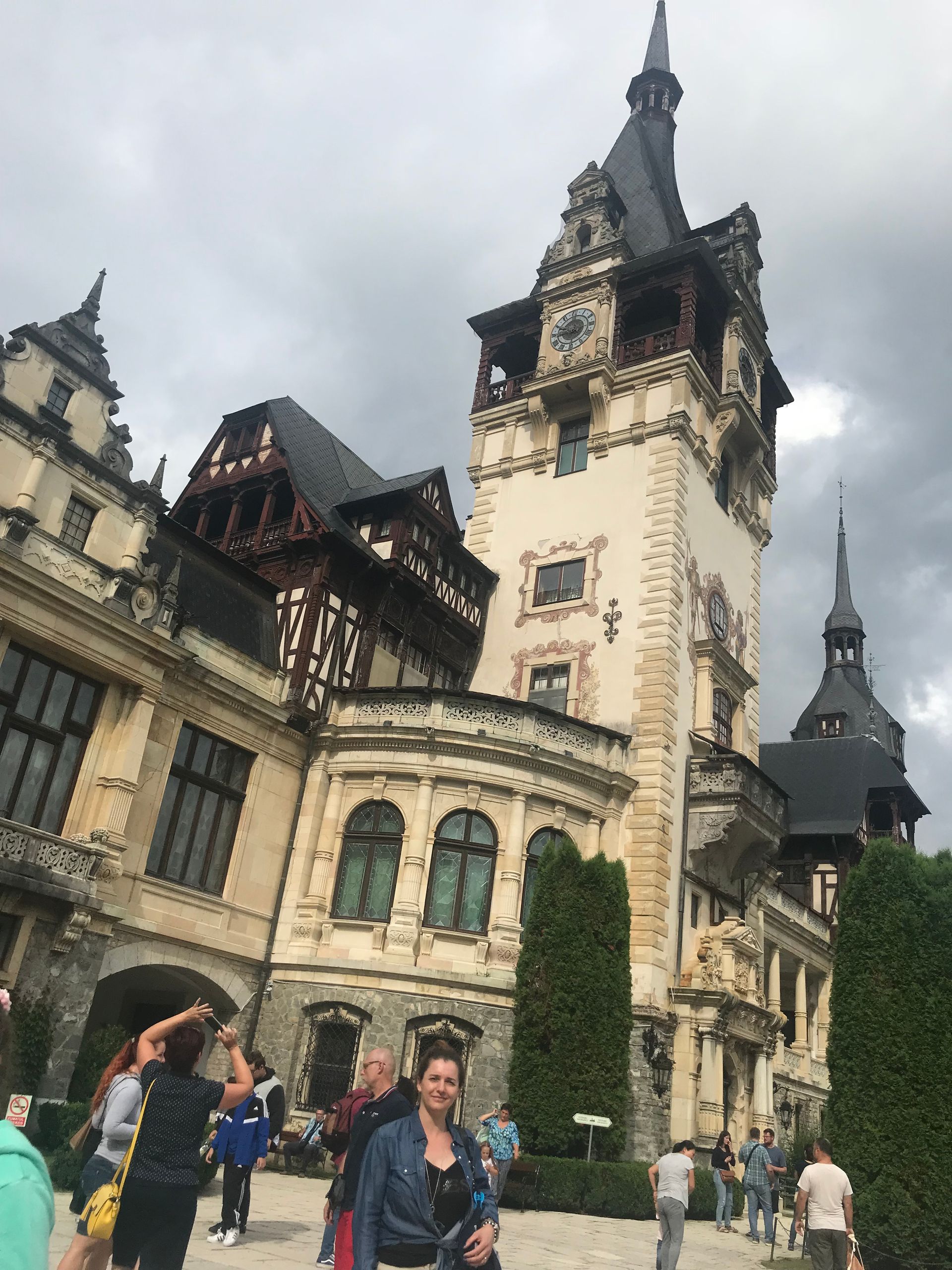 World’s First Dracula Theme Park, The Bran Castle sets world record