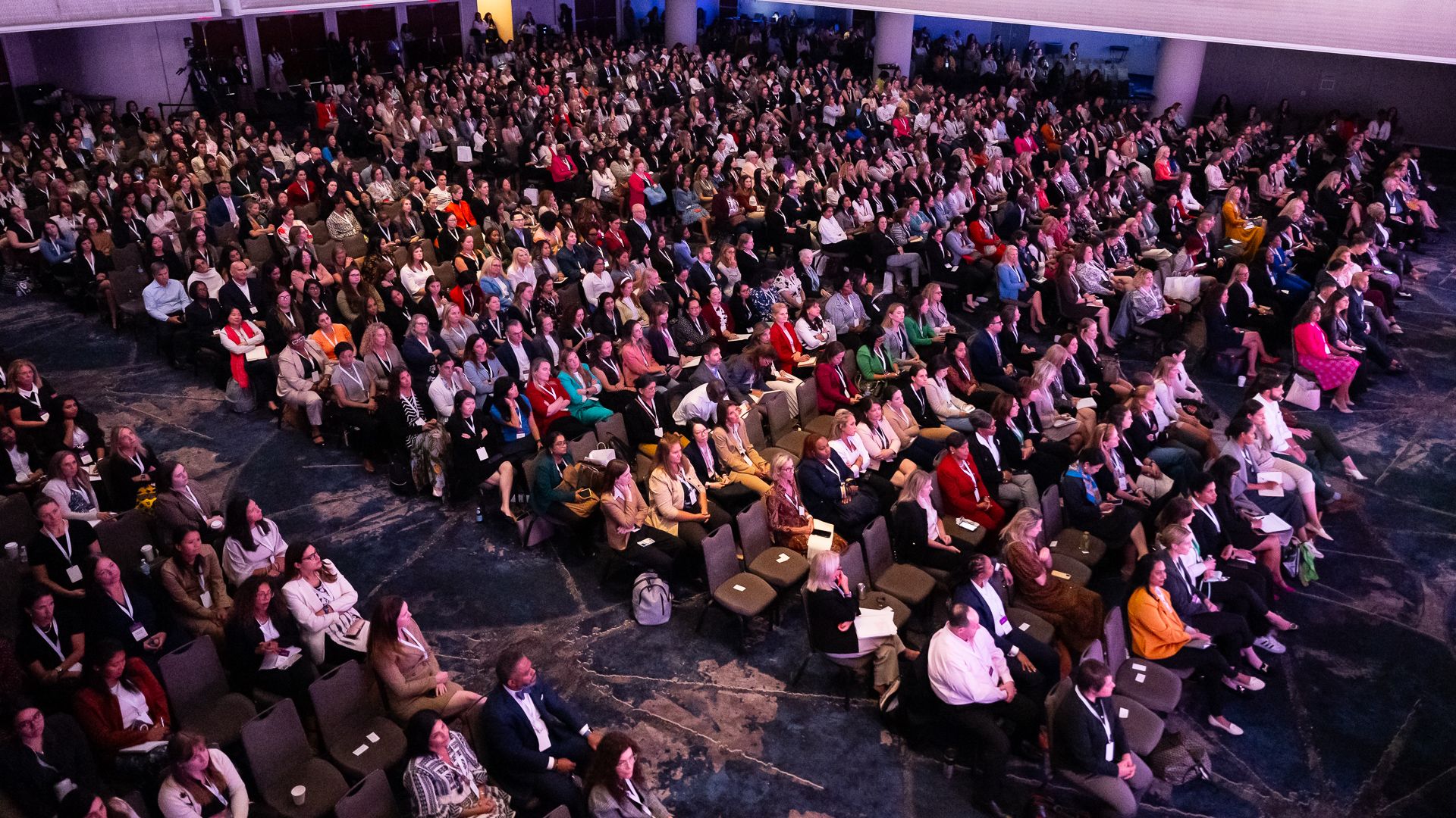 World's Largest Bank by Market Capitalization, JPMorgan Chase sets ...