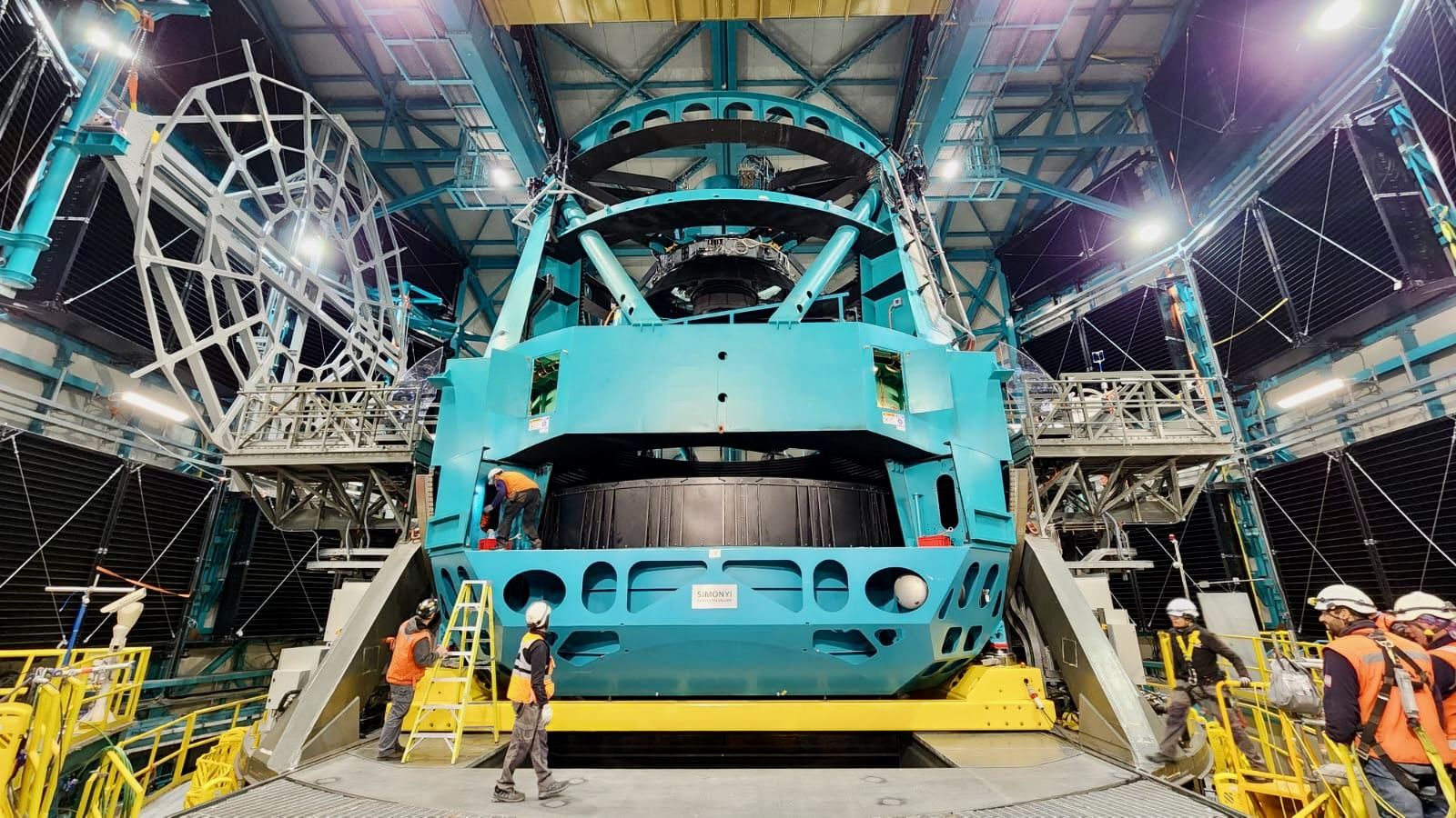 World’s Largest Digital Camera, world record in Cerro Pachon, Chile