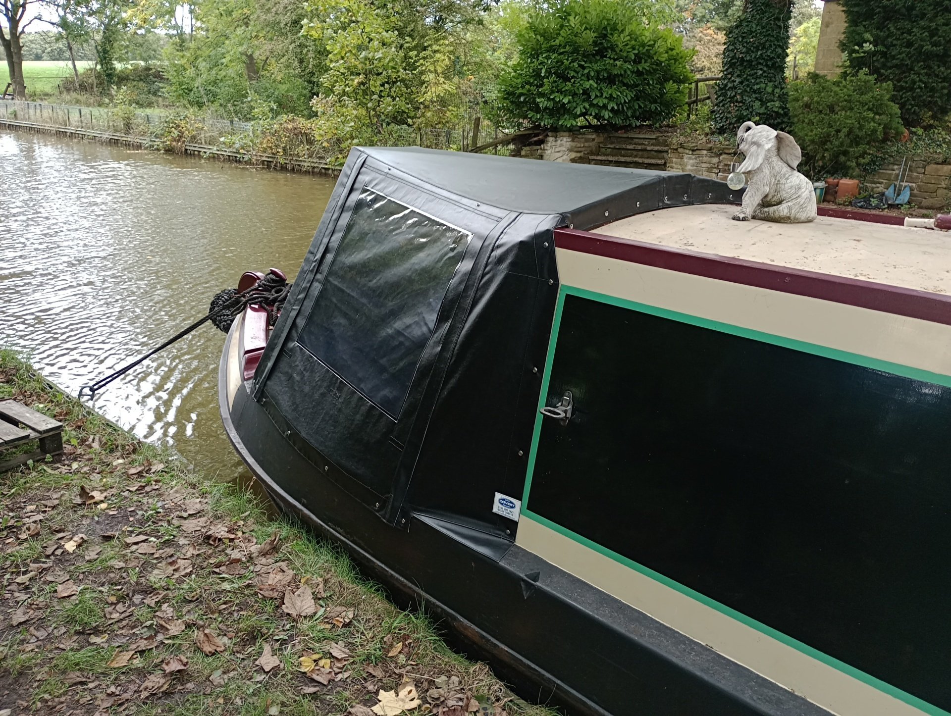 Cratch covers | Covert Boat Covers
